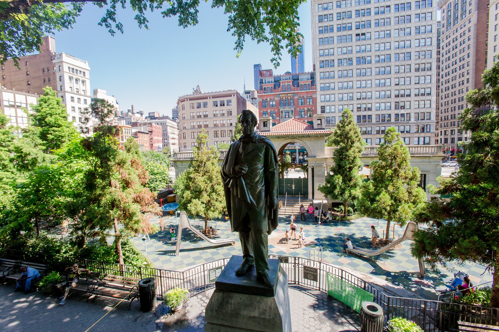 Union Square Partnership Inc.